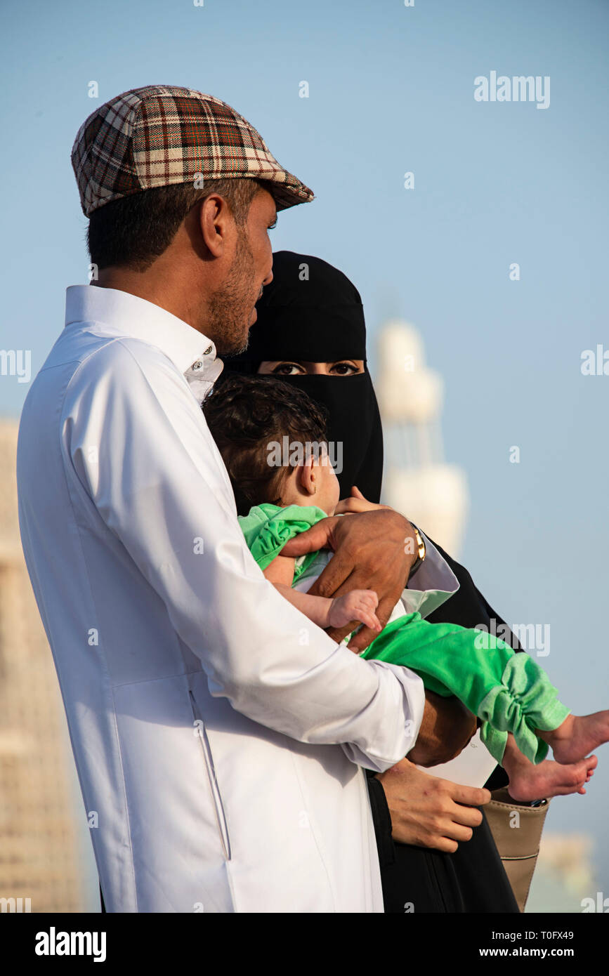 Jeddah saudi arabia family hi-res stock photography and images - Alamy