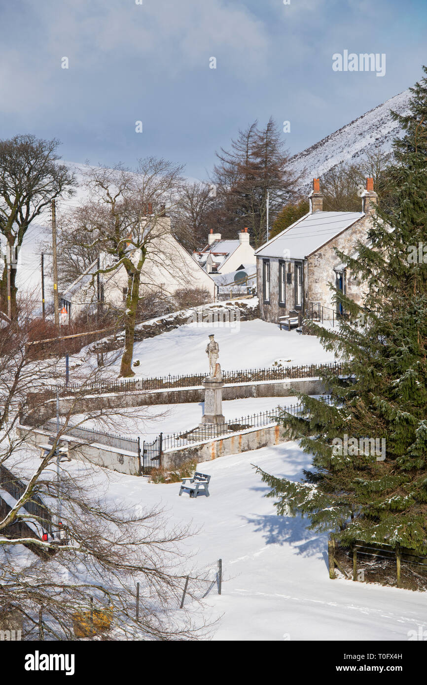 Wanlockhead village in the early morning snow. Scotlands highest ...