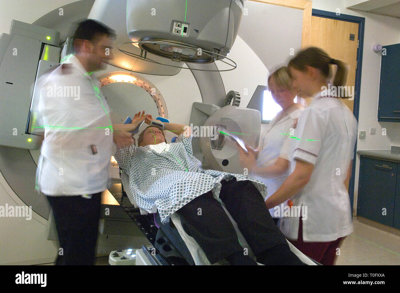 Radiotherapy machine patient hi-res stock photography and images - Alamy