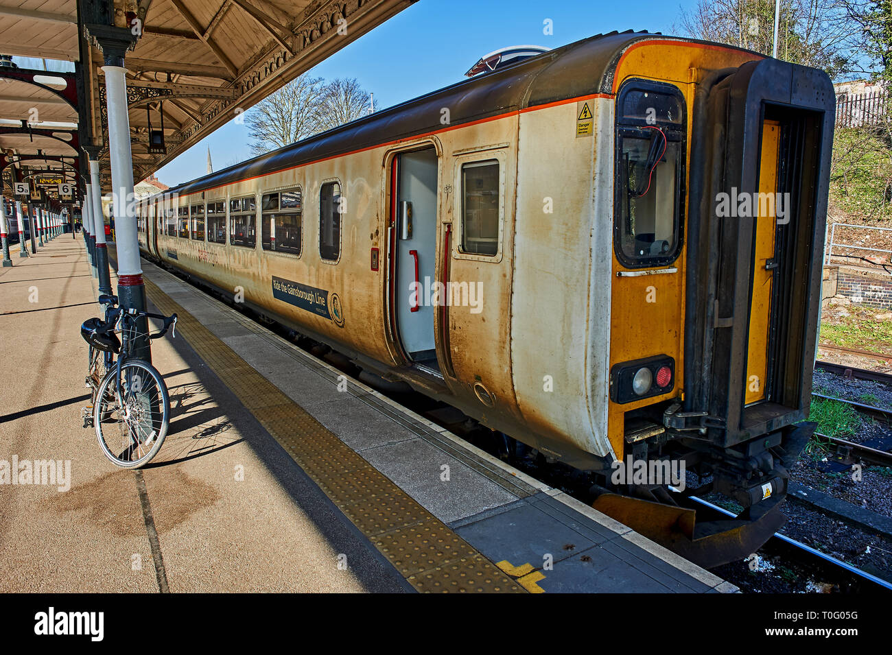 Passenger trains in the station at Norwich, Norfolk Stock Photo - Alamy