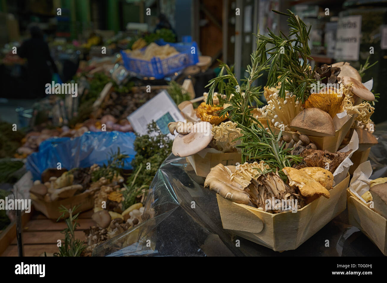 Borough market mushrooms hi-res stock photography and images - Alamy