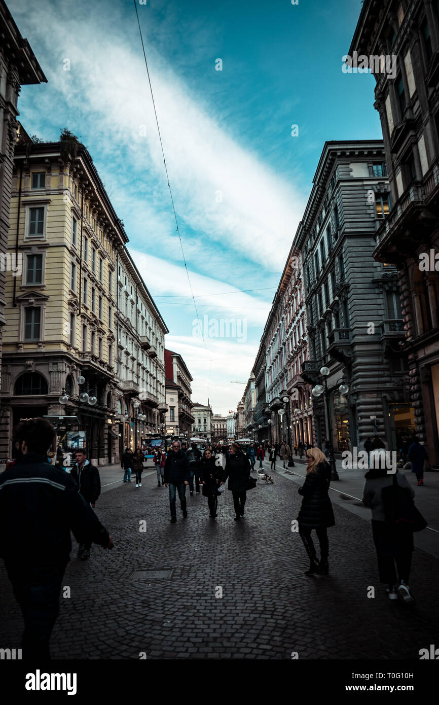 Medieval milan hi-res stock photography and images - Alamy