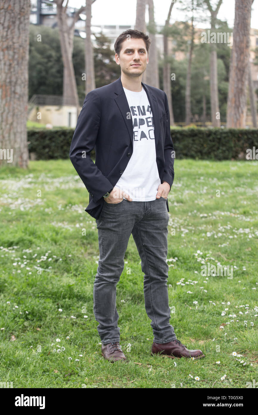 Marinelli actor hi-res stock photography and images - Alamy