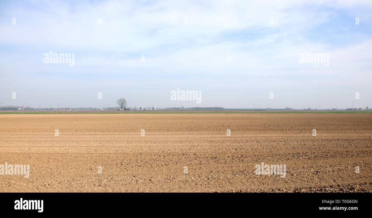 Dry field without plants of the plain during the summer drought Stock ...