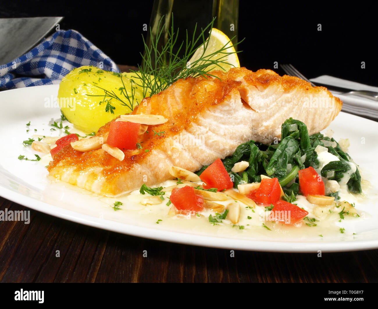 Salmon with Spinach and Potatos - Fish Fillet Stock Photo - Alamy