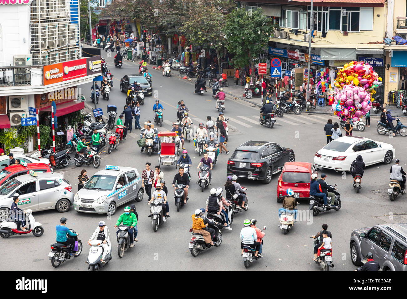 Hanoi city commuter hi-res stock photography and images - Alamy