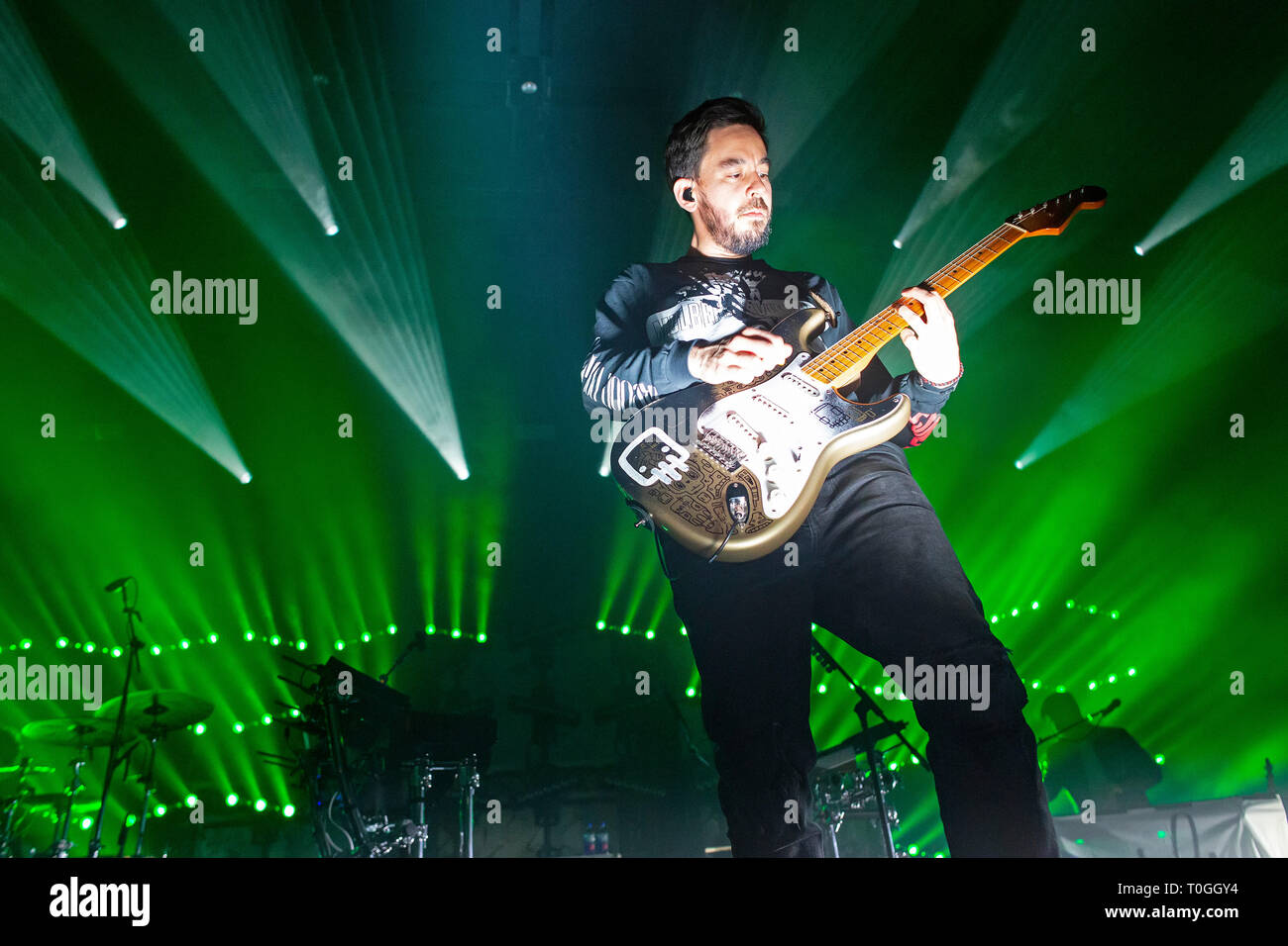 Linkin park album hi-res stock photography and images - Alamy