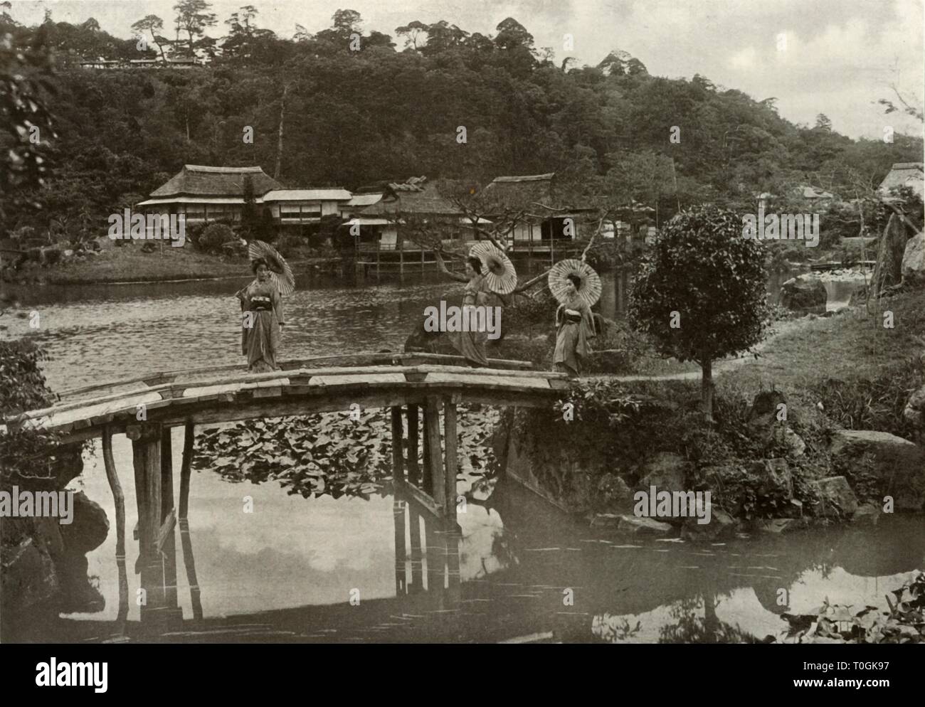 Herbert Ponting High Resolution Stock Photography and Images - Alamy