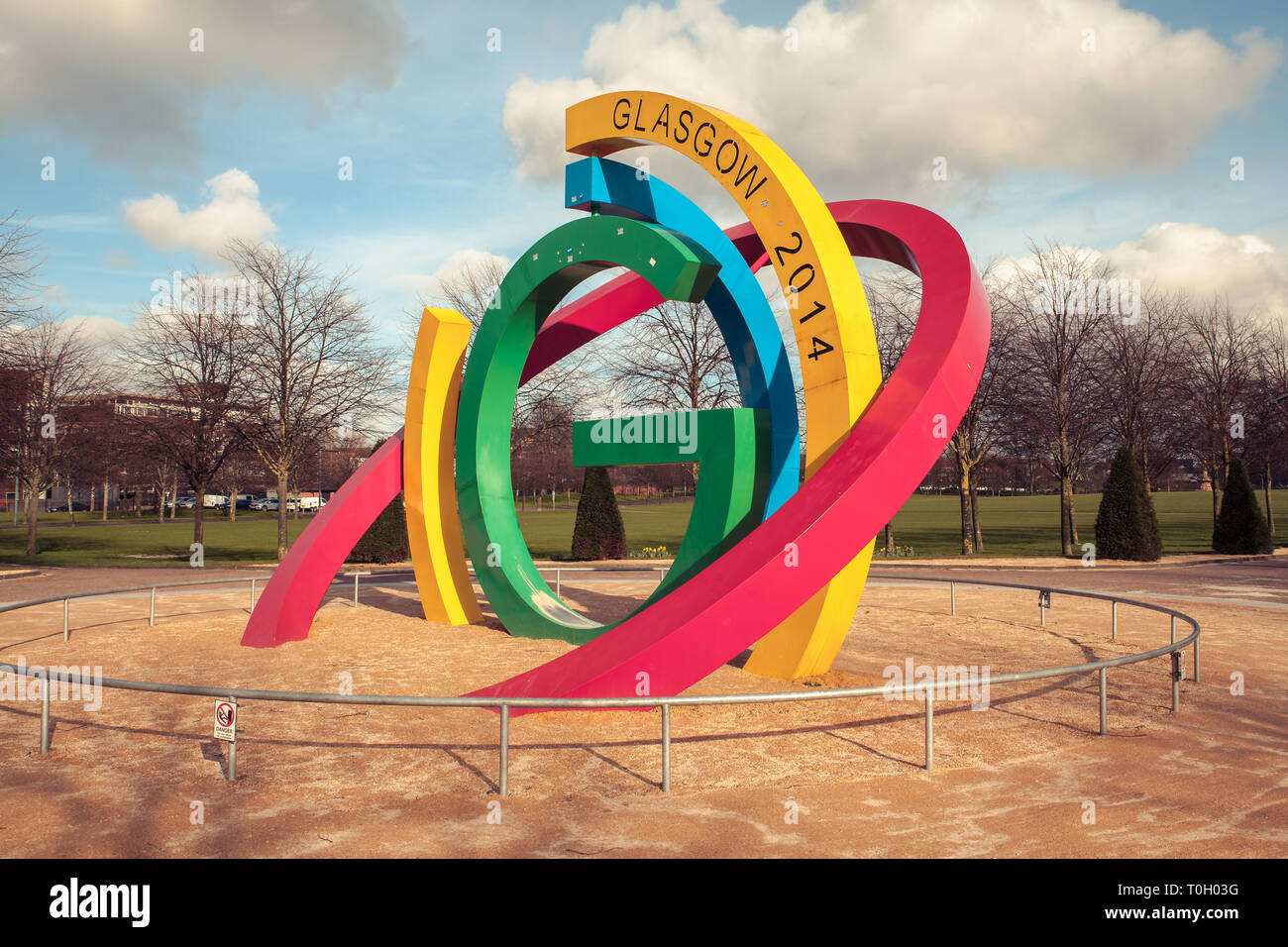 Commonwealth sculpture hi-res stock photography and images - Alamy