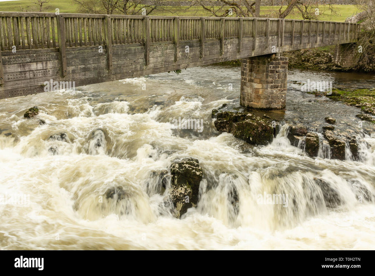 Bridge over the River Wharfe at Grassington Stock Photo - Alamy