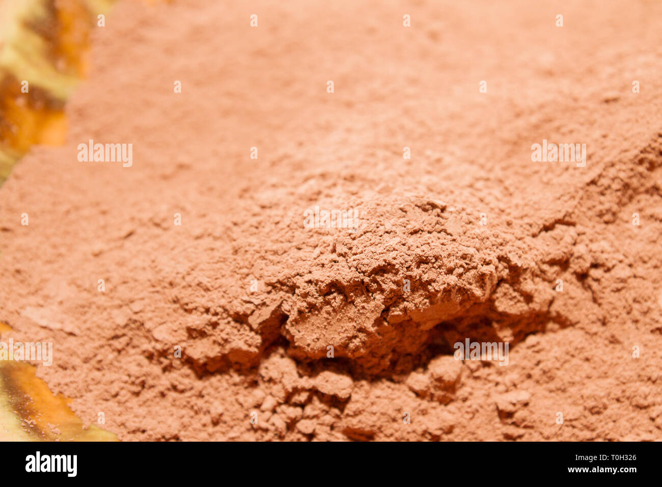 Powder poured hi-res stock photography and images - Alamy
