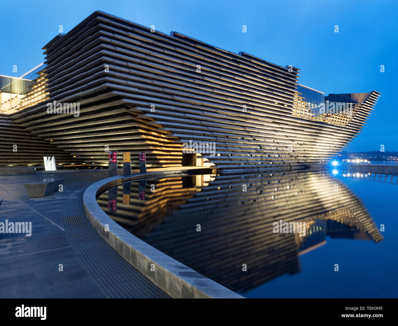 V&A Dundee design museum designed by Kengo Kuma at Riverside Esplanade ...