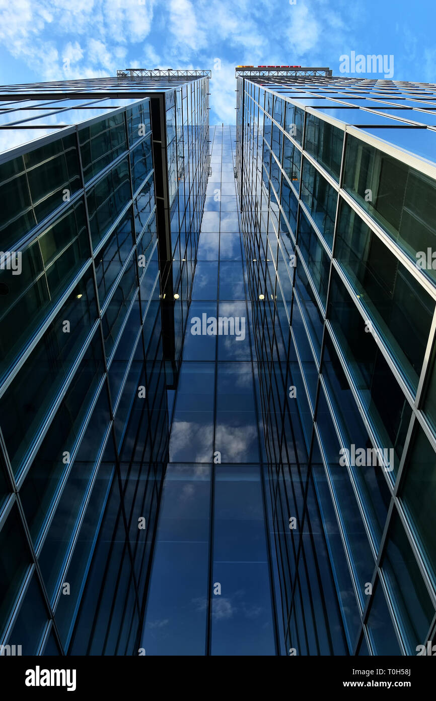 Two square towers hi-res stock photography and images - Alamy