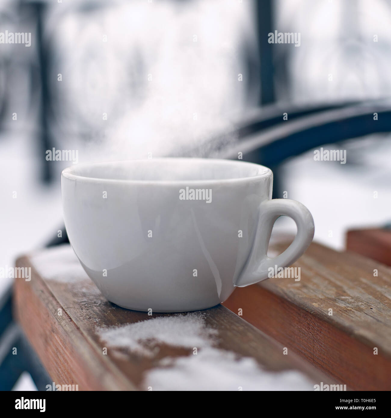 Enjoy the scent hi-res stock photography and images - Alamy