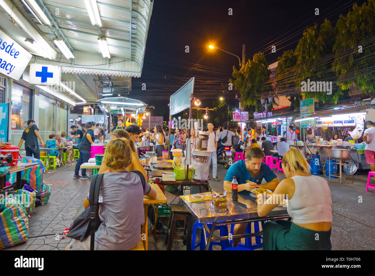Thanon ram buttri hi-res stock photography and images - Alamy
