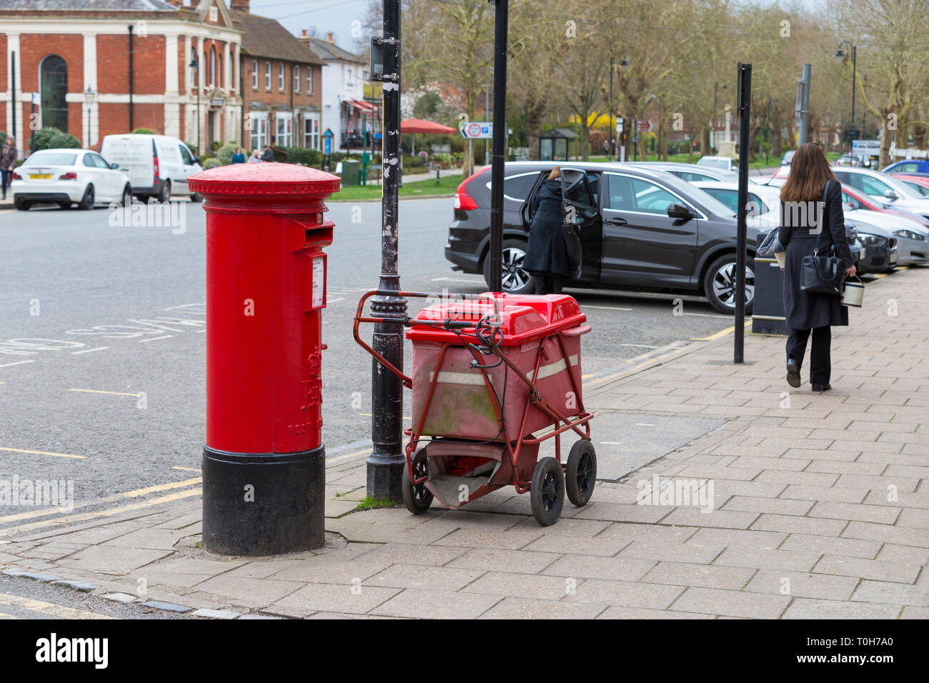 Royal mail post trolley hi-res stock photography and images - Alamy