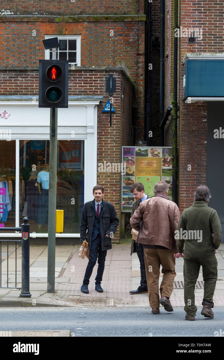 Pedestrian crossing green hi-res stock photography and images - Alamy