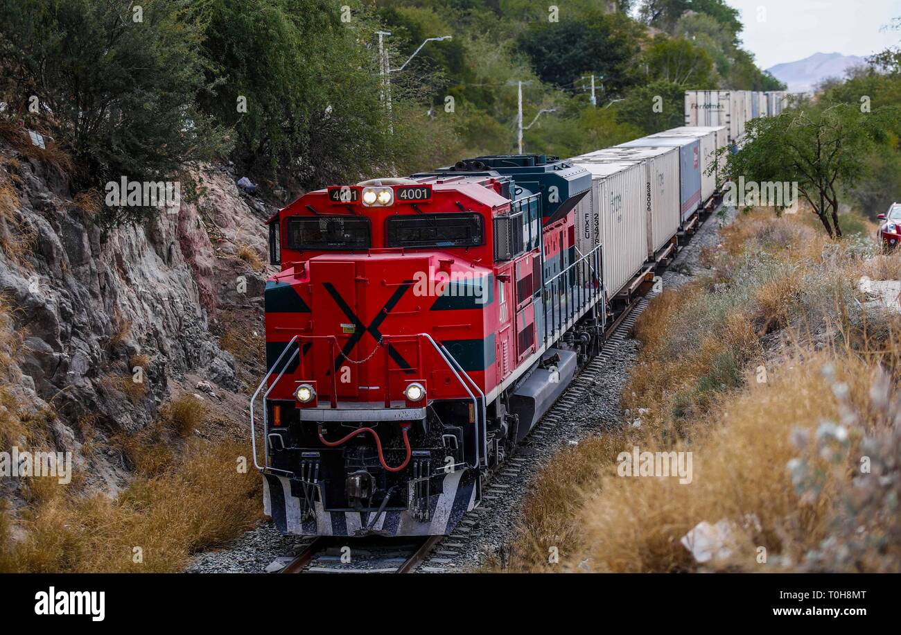 Ferrocarriles mexicanos hi-res stock photography and images - Alamy