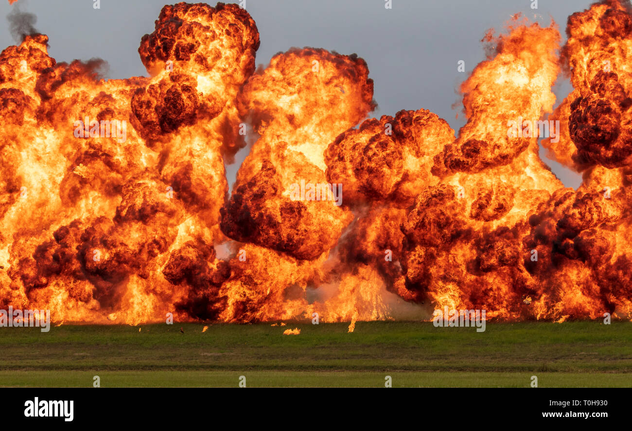 Pyrotechnic display hi-res stock photography and images - Alamy