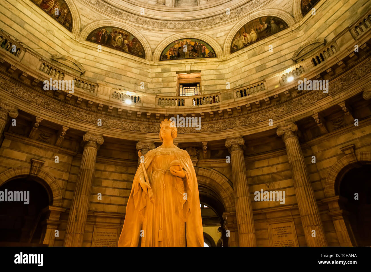 Queen victoria interior hi-res stock photography and images - Alamy
