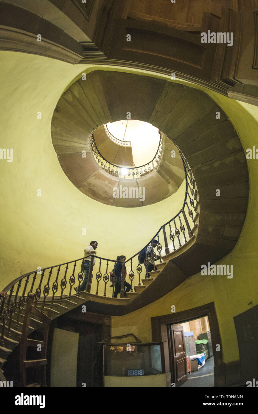 Inside victoria memorial kolkata hi-res stock photography and images ...