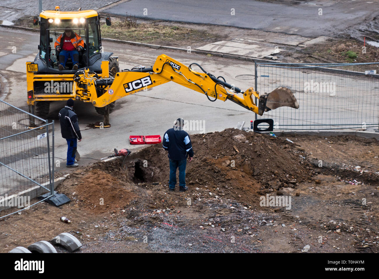 Work on the construction site hi-res stock photography and images - Alamy