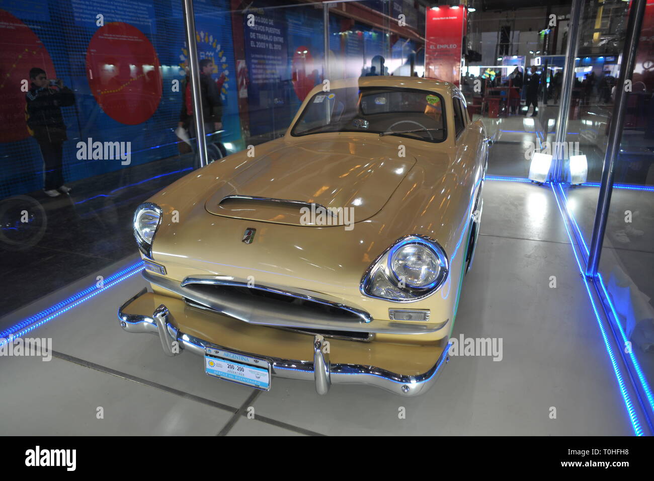 Perons car hi-res stock photography and images - Alamy