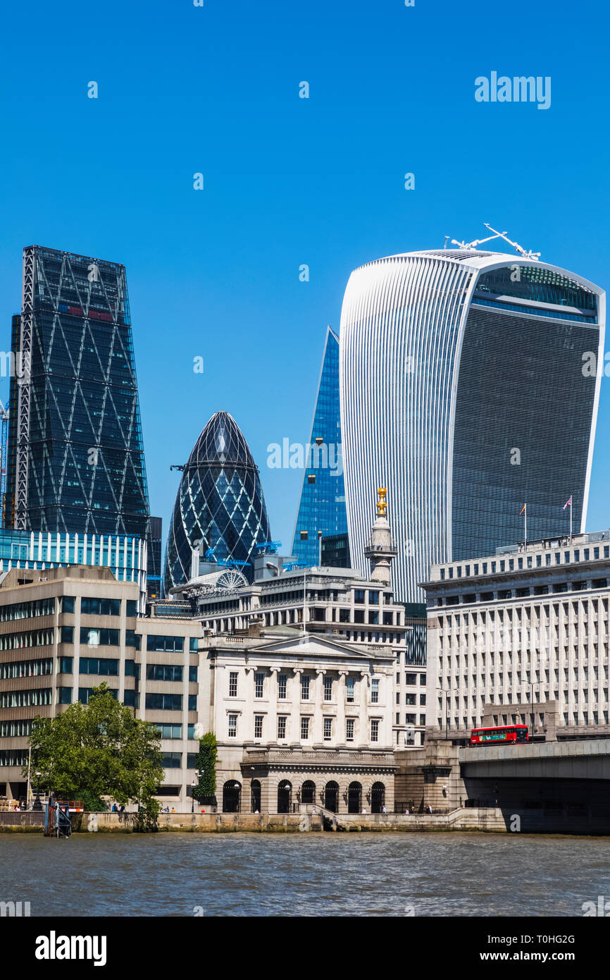 London at the river hi-res stock photography and images - Alamy