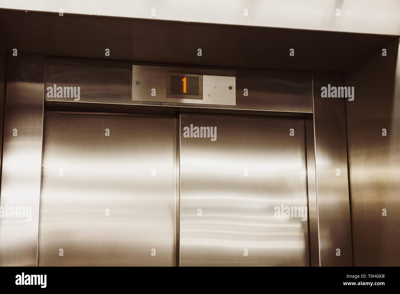 Lift, lobby, elevator, up, button hi-res stock photography and images ...