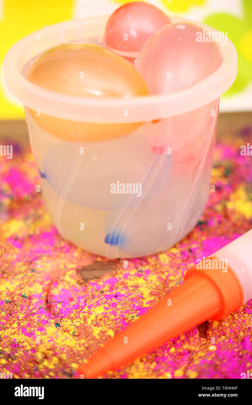 Powder bucket hi-res stock photography and images - Alamy