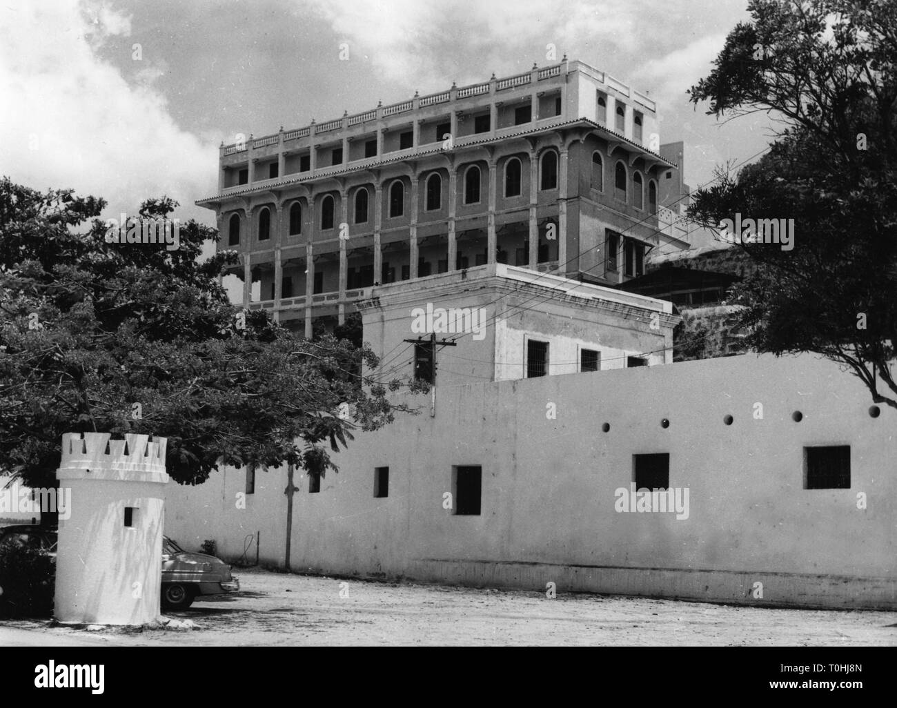 Puerto rico government building Black and White Stock Photos & Images ...