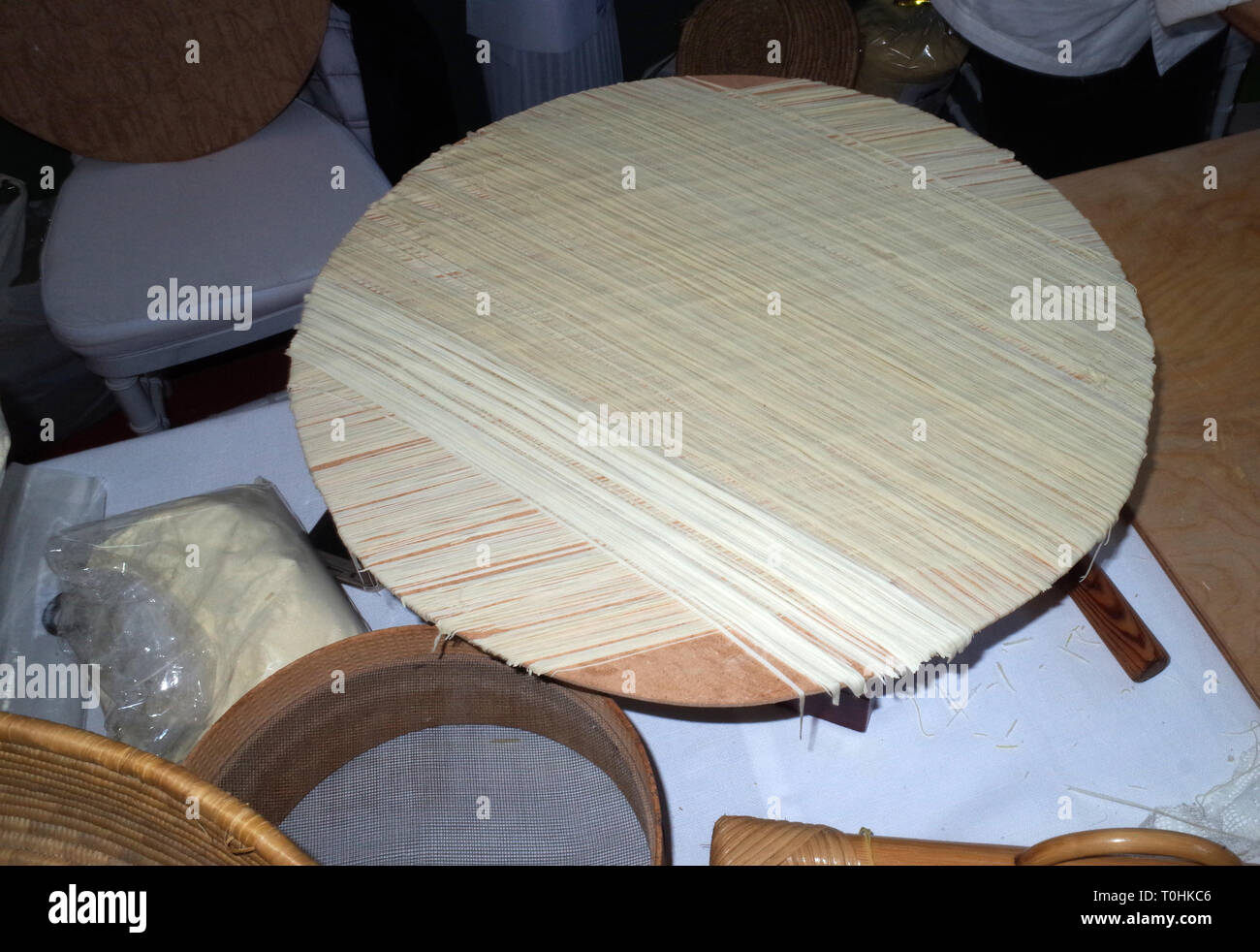 Filindeu, traditional handmade pasta of Nuoro, Sardinia Stock Photo - Alamy