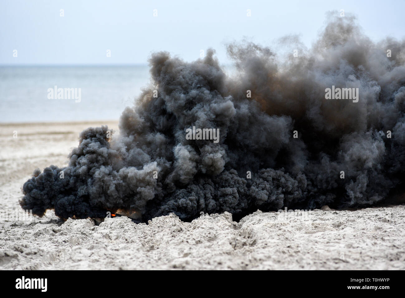Dust billowing hi-res stock photography and images - Alamy