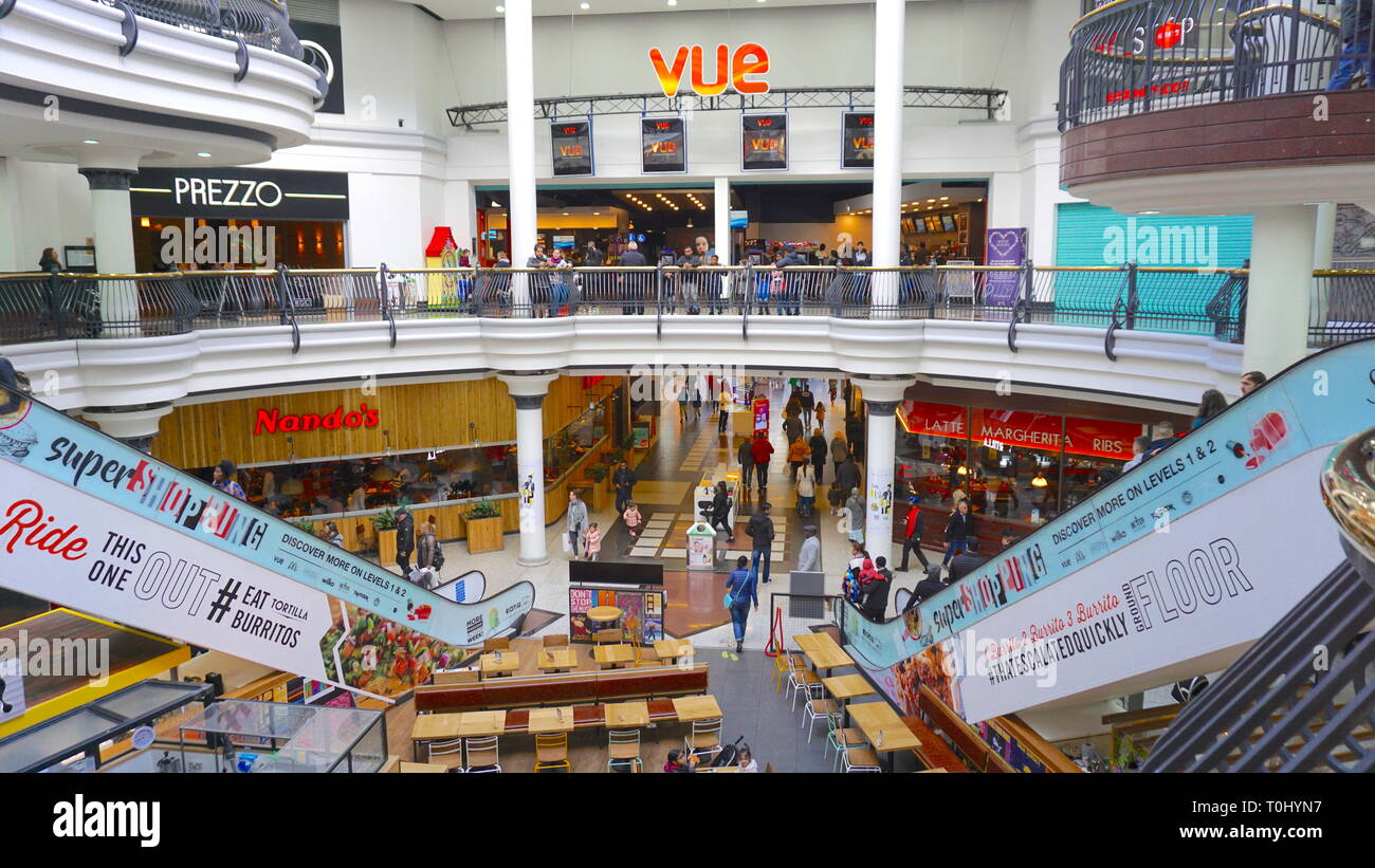 St george's shopping centre harrow hi-res stock photography and images ... St george's shopping centre harrow hi-res stock photography and images ...