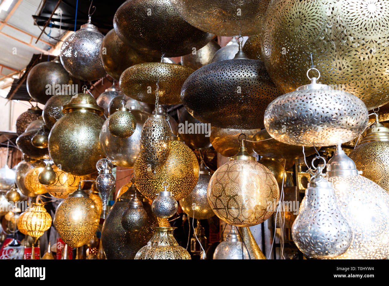 Copper morocco plate hi-res stock photography and images - Alamy