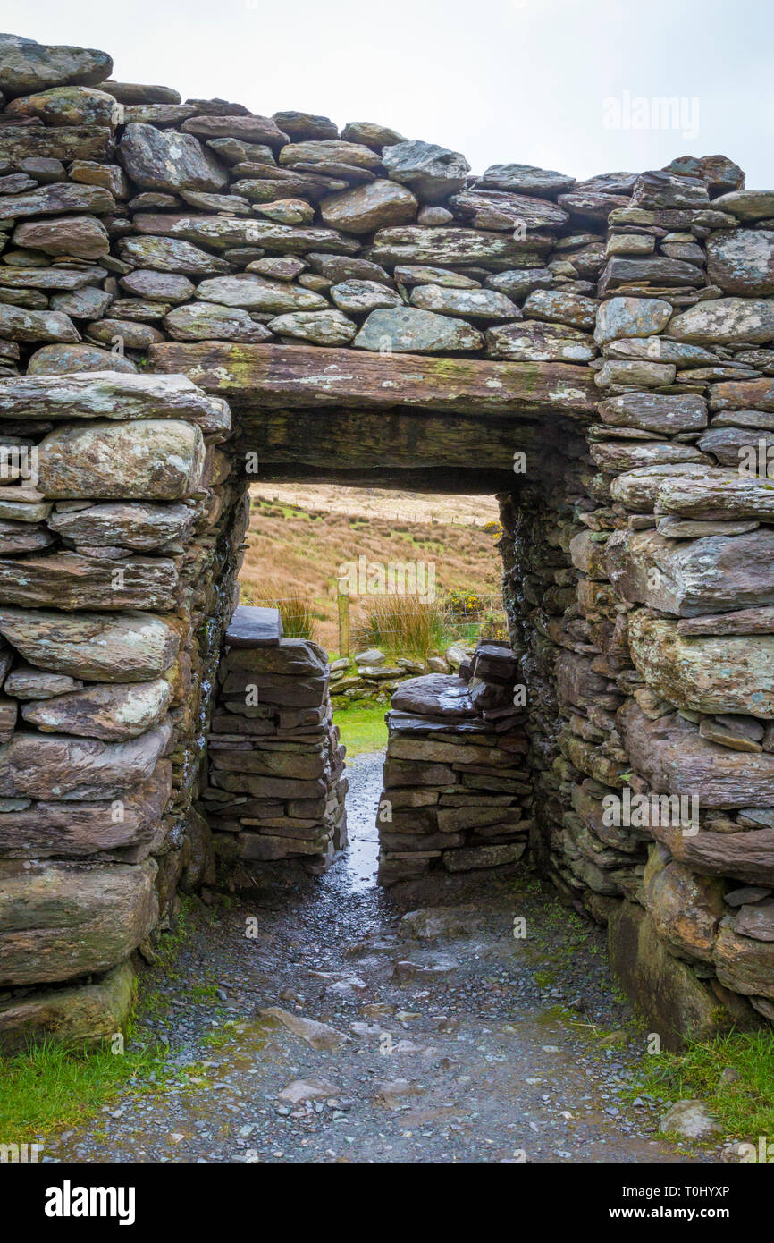 Staigue Stone Fort near Sneem, Co Kerry, Ireland Stock Photo - Alamy