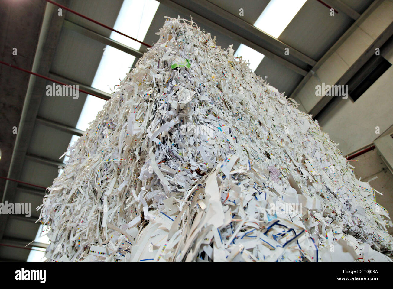 Bales of paper hi-res stock photography and images - Alamy