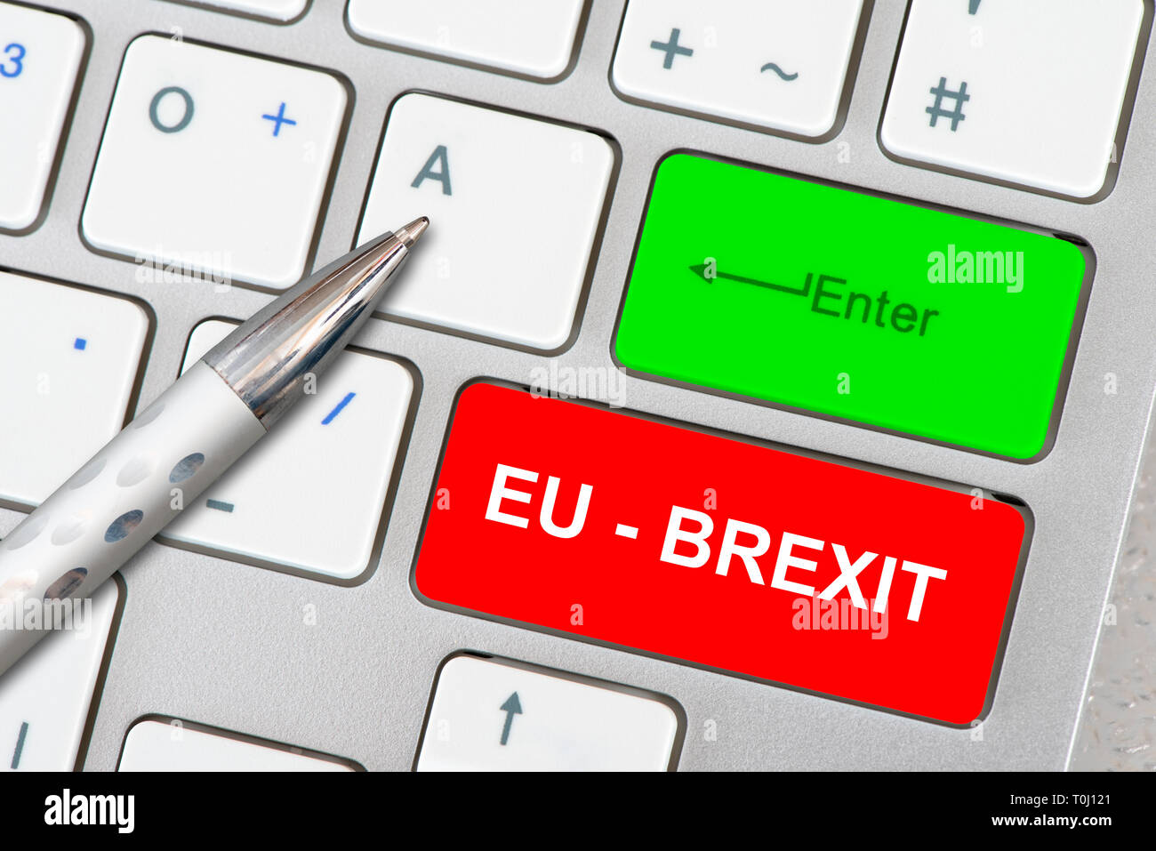 Sign in button on computer hi-res stock photography and images - Alamy