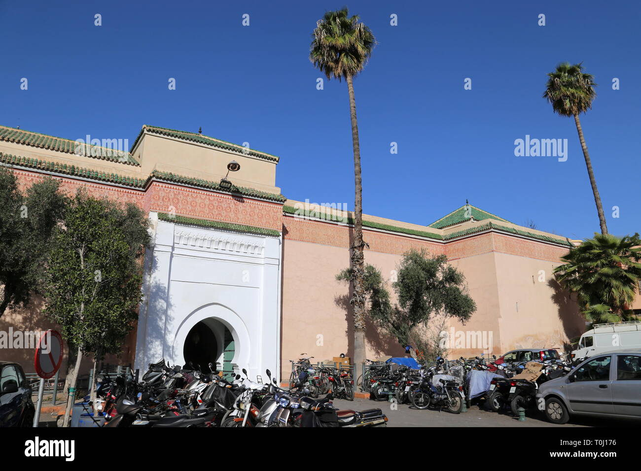 Bab doukkala marrakech hi-res stock photography and images - Alamy