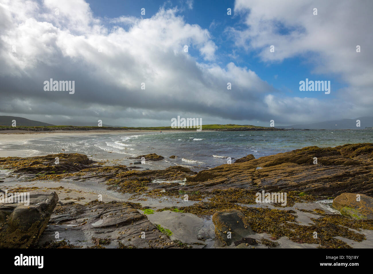 Walking at the White Strand, Co Kerry, Ireland Stock Photo - Alamy