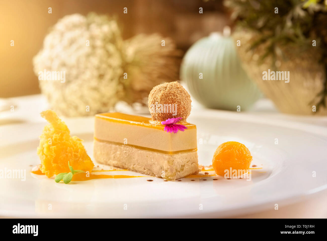 Delis foie gras and mango, praline of foie gras and poker dust, gel ...