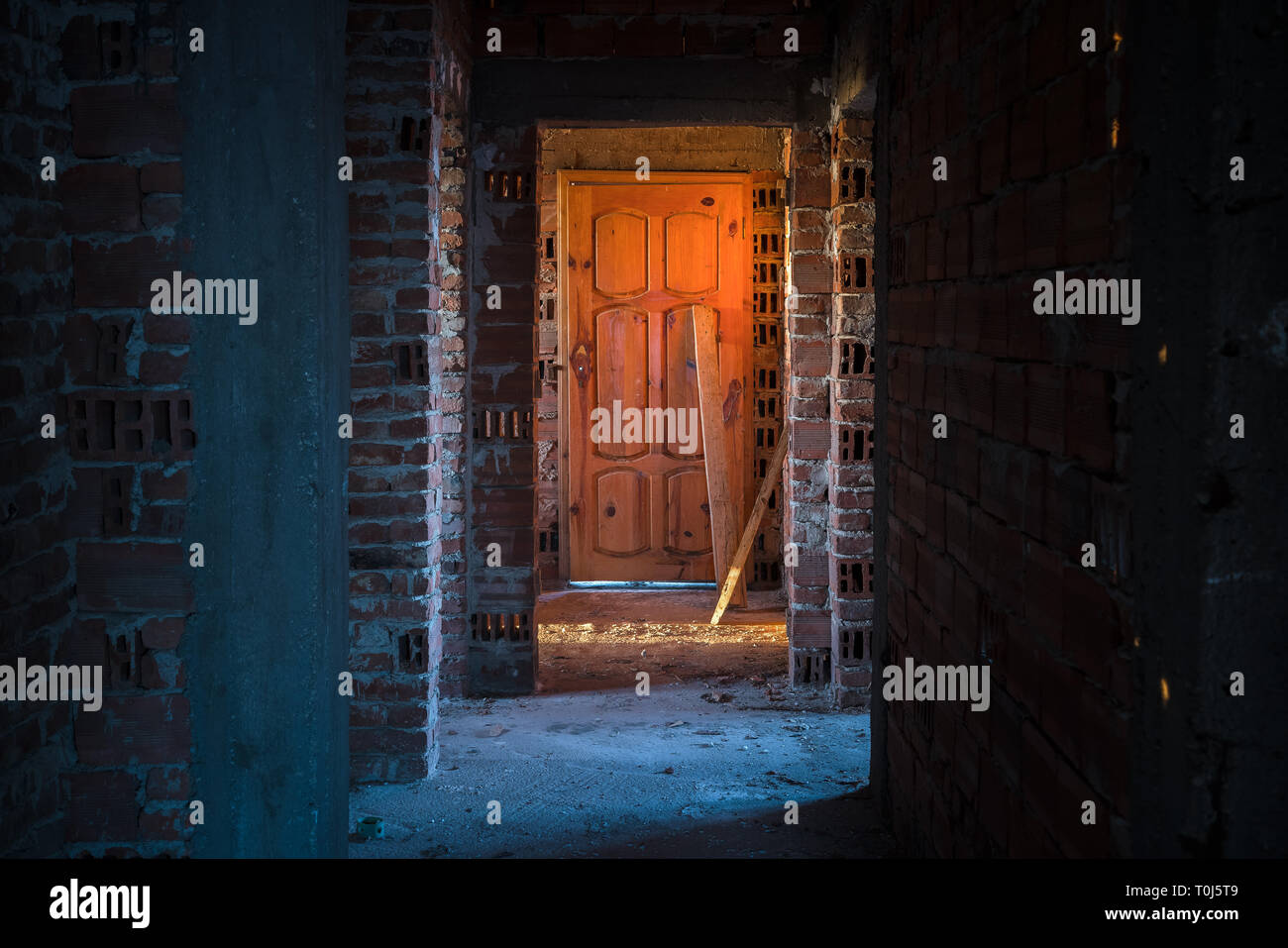 Spooky entrance hi-res stock photography and images - Alamy