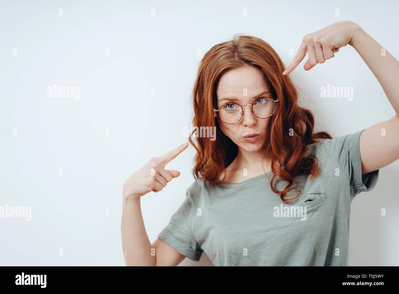 Quizzical expression hi-res stock photography and images - Alamy