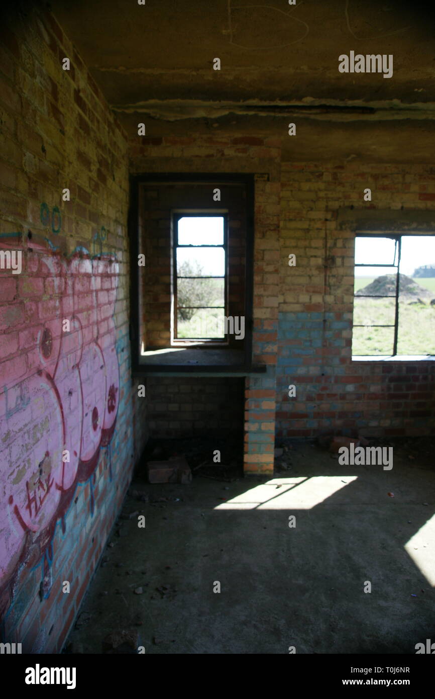 Ww2 raf control tower hi-res stock photography and images - Alamy