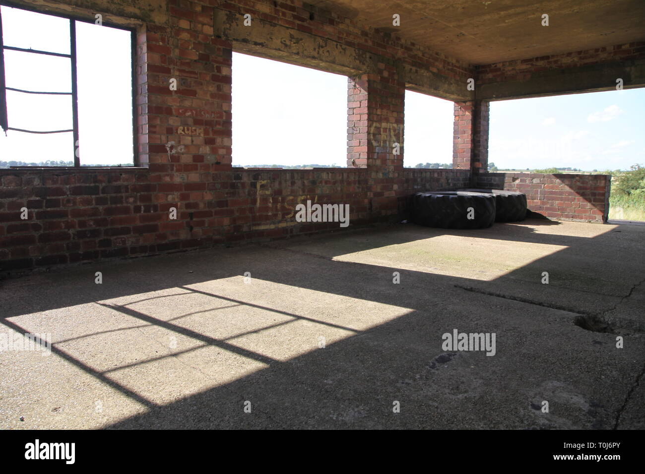 Ww2 Raf Control Tower High Resolution Stock Photography and Images - Alamy