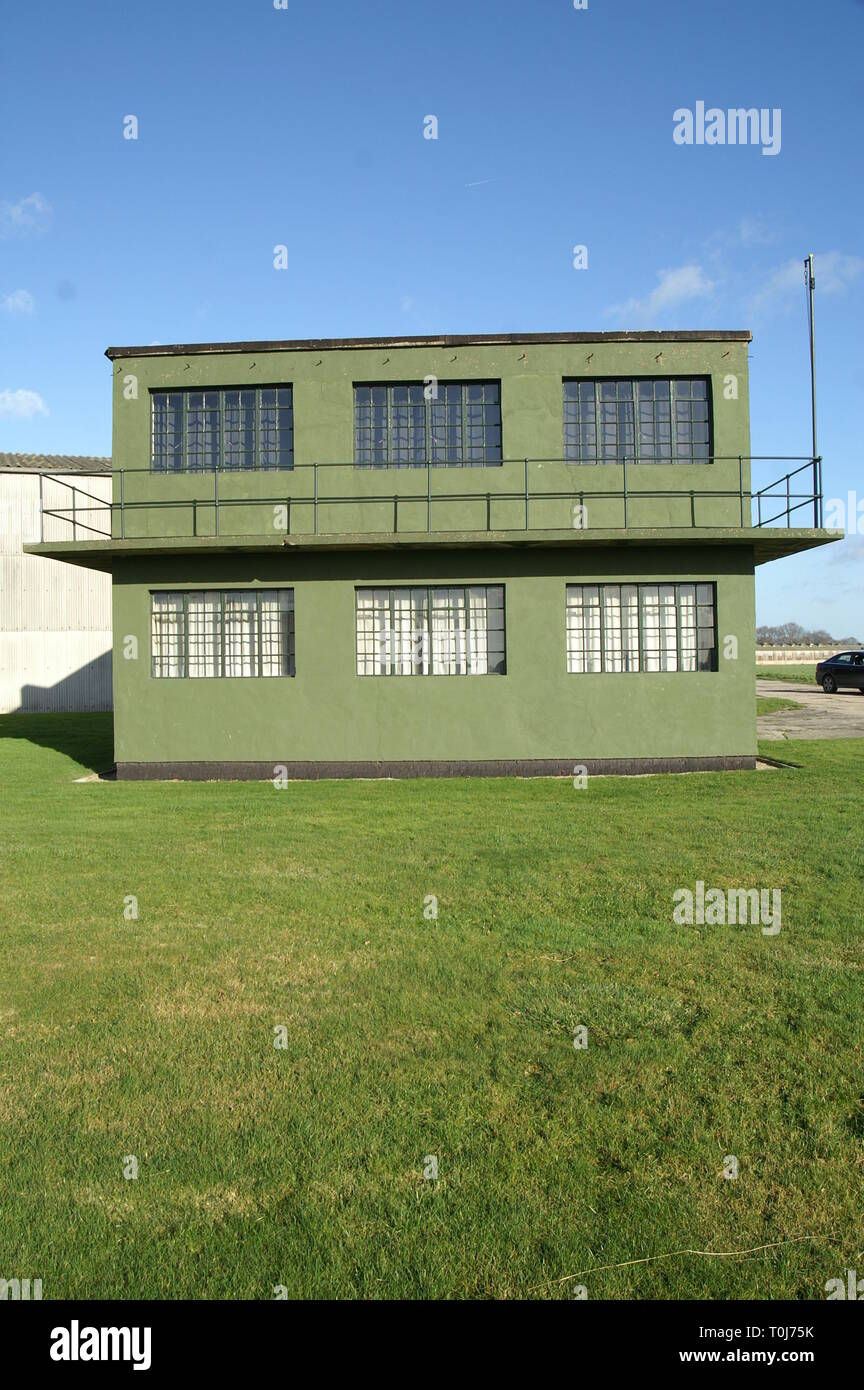 Halifax Bomber Crew Memorial Stock Photos & Halifax Bomber Crew ...