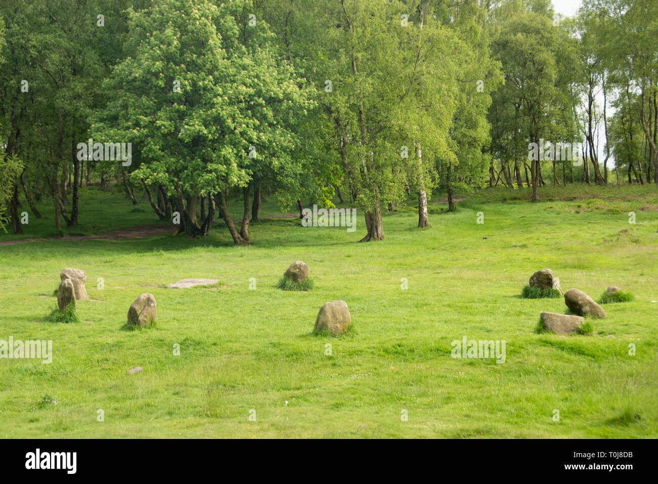 Fallen standing stones hi-res stock photography and images - Alamy