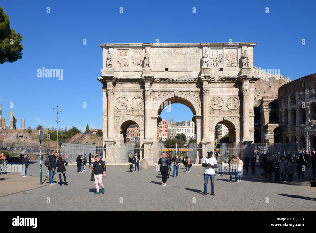 Victory arch constantine rome hi-res stock photography and images - Alamy