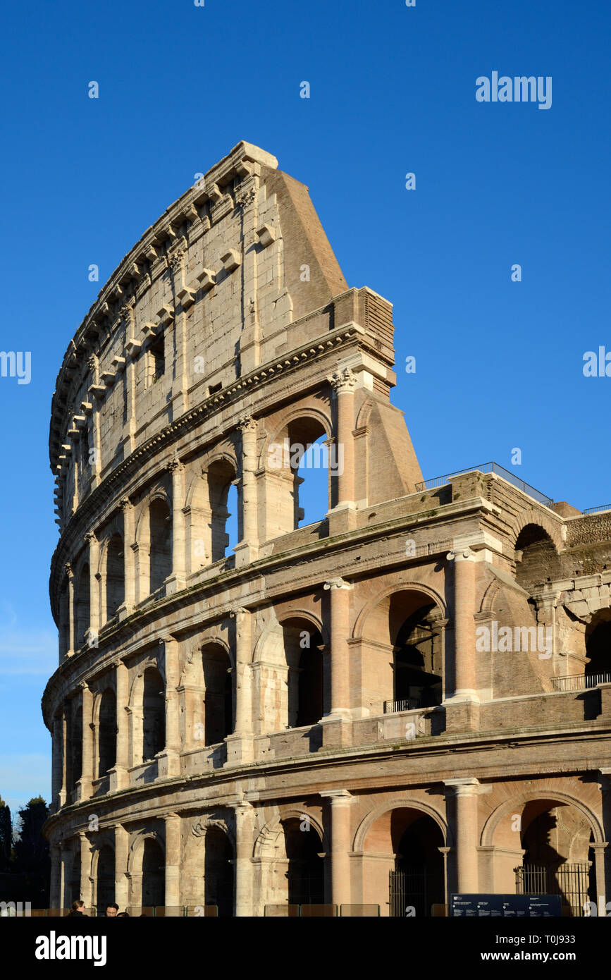 Classical amphitheatre hi-res stock photography and images - Alamy