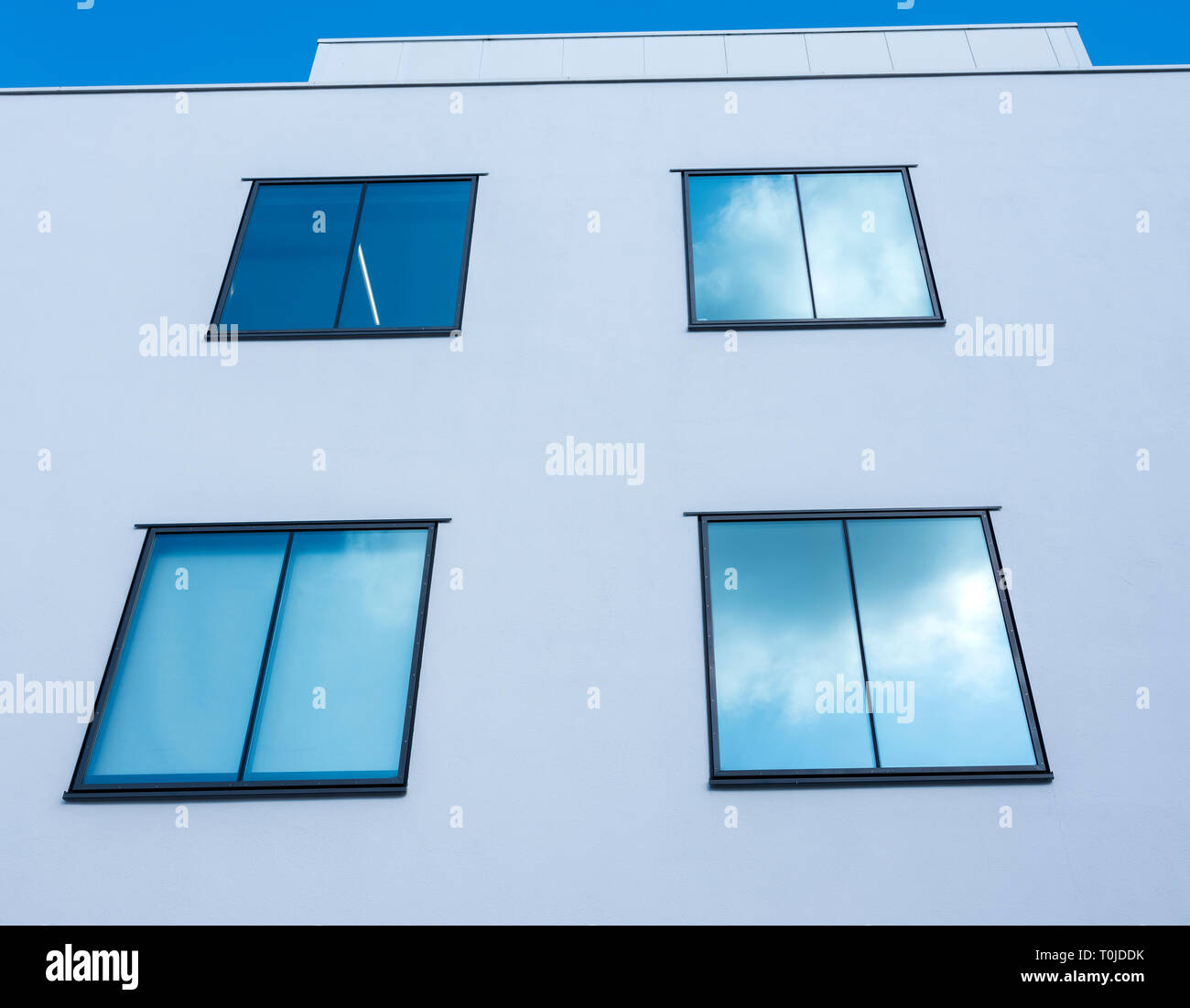 Rectangular forms hi-res stock photography and images - Alamy